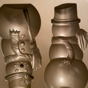 Nordic Ware | Kitchen | Nordic Ware 3 D Snowman Cake Pan | Poshmark